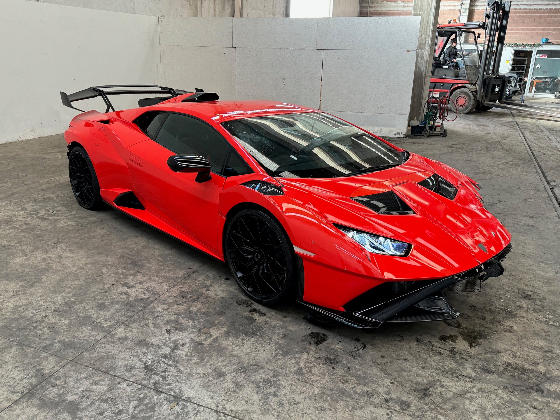 GDM Auto Damaged Cars
